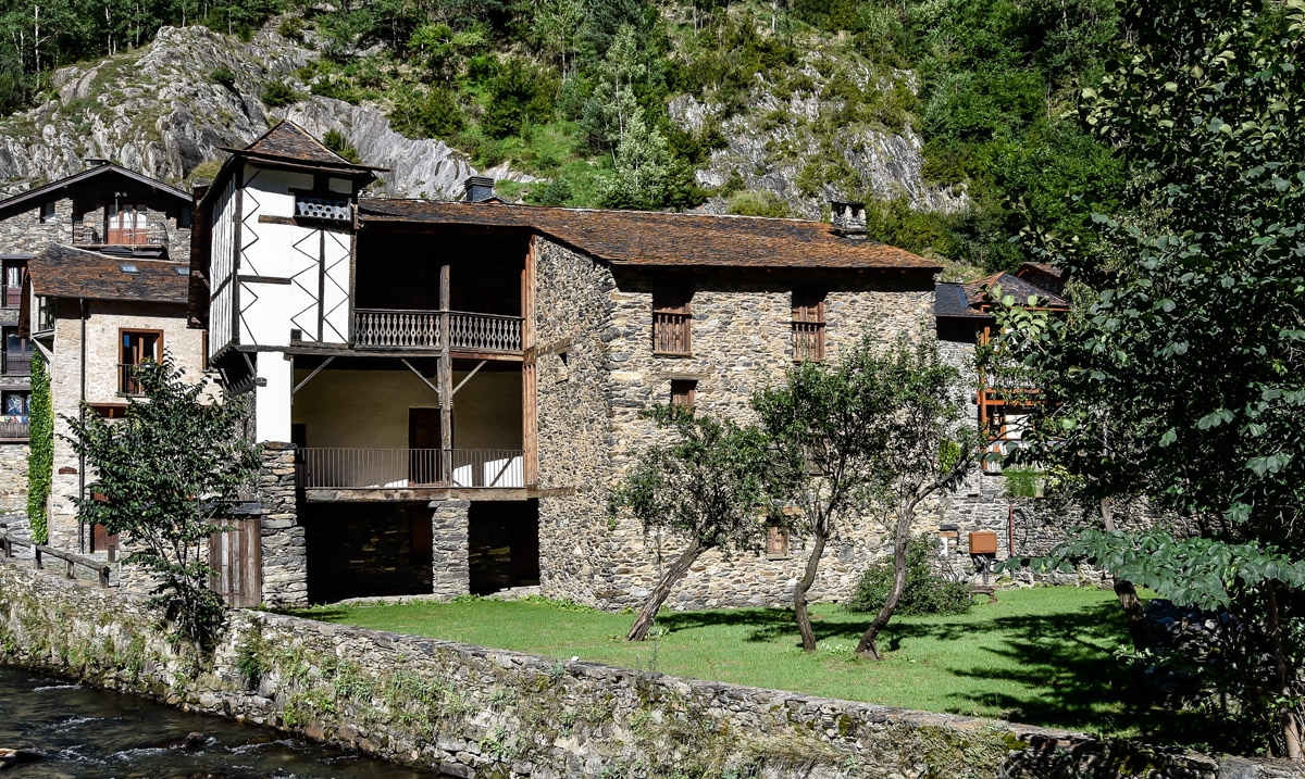 Cal Pal de la Cortinada